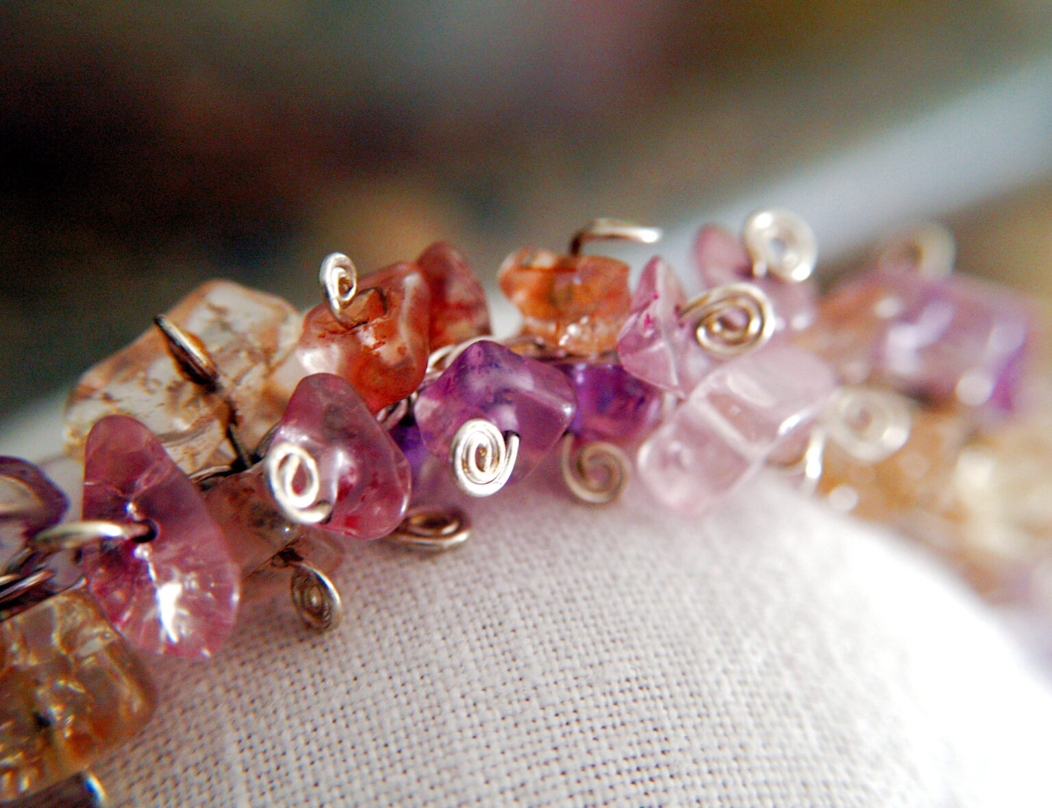 Gems and Wire – Simply Rosalyn
